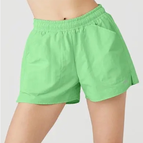 ALO Yoga | Shorts | Alo Yoga Alumni Shorts | Poshmark